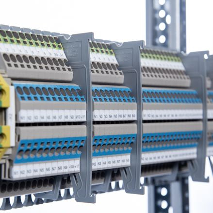 Multi terminal end plate (PU 120 pieces)